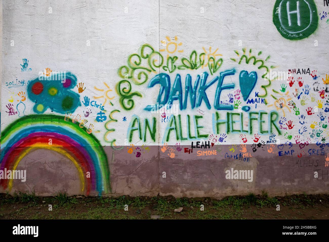 Helper flood hi-res stock photography and images - Alamy