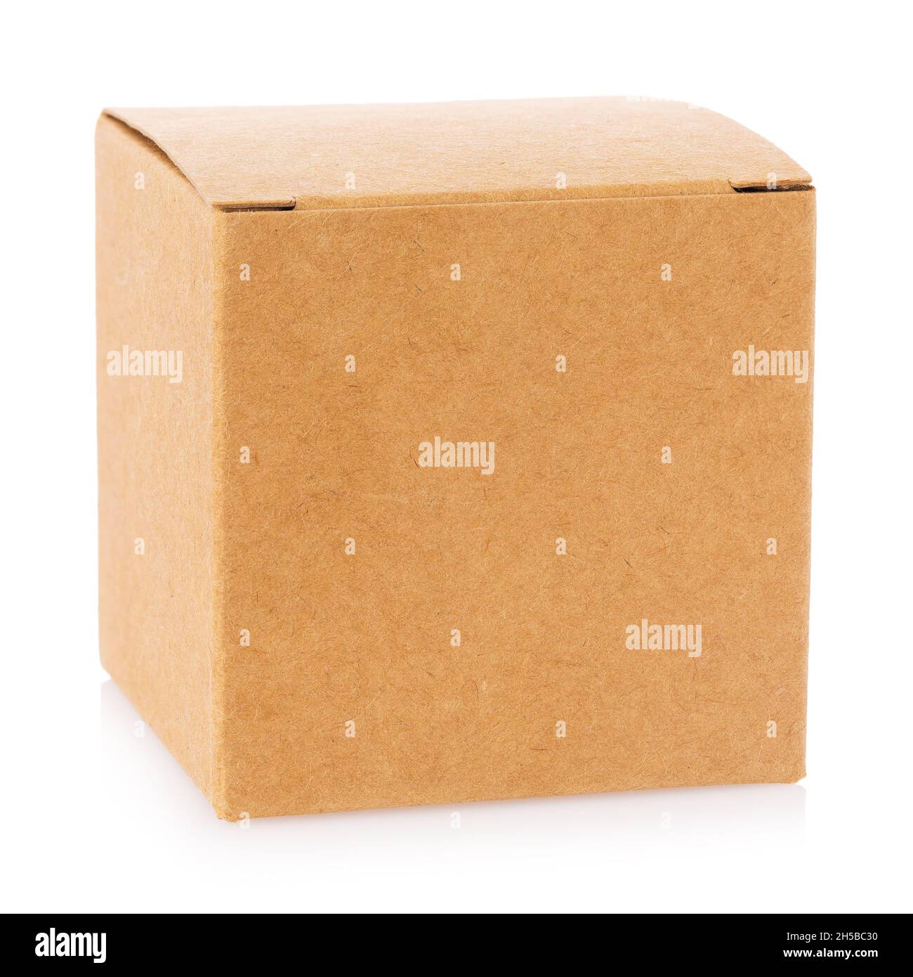 Closed cardboard box isolated on white background Stock Photo - Alamy