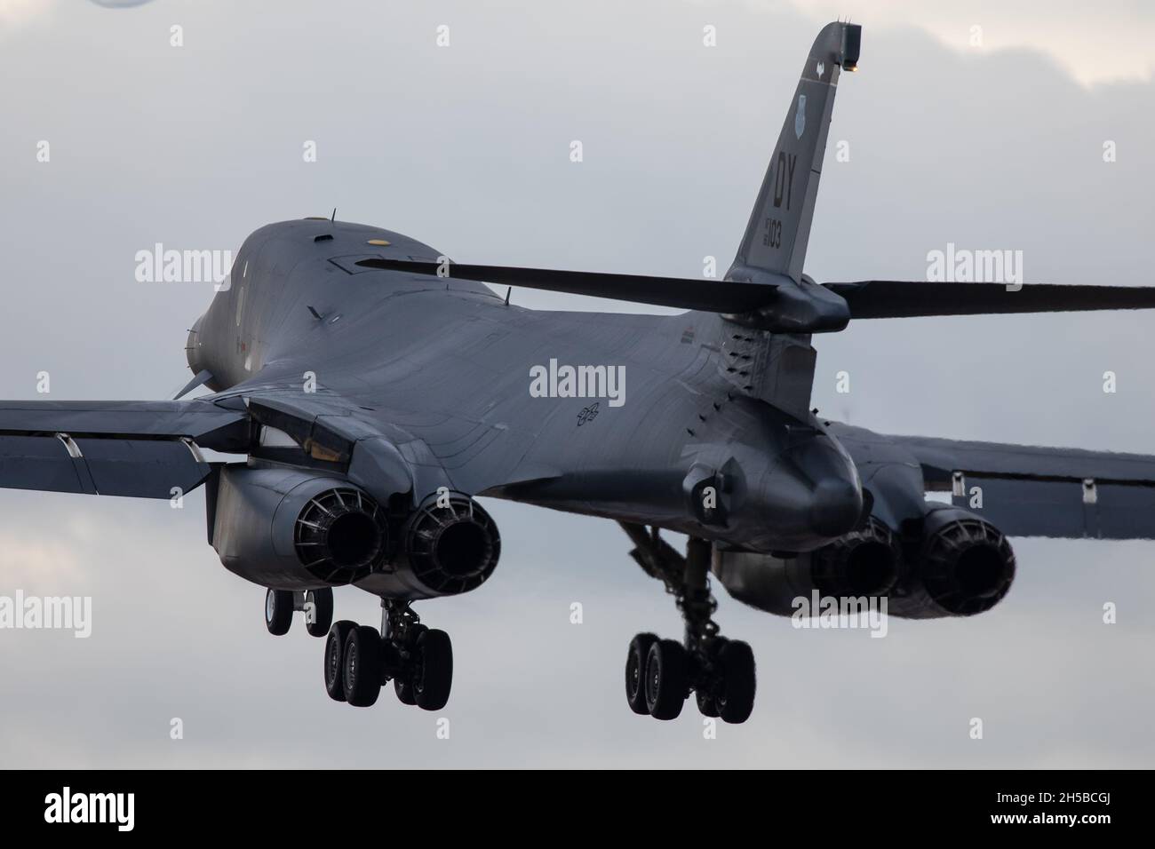 Rockwell b 1 bomber lancer hi-res stock photography and images - Alamy