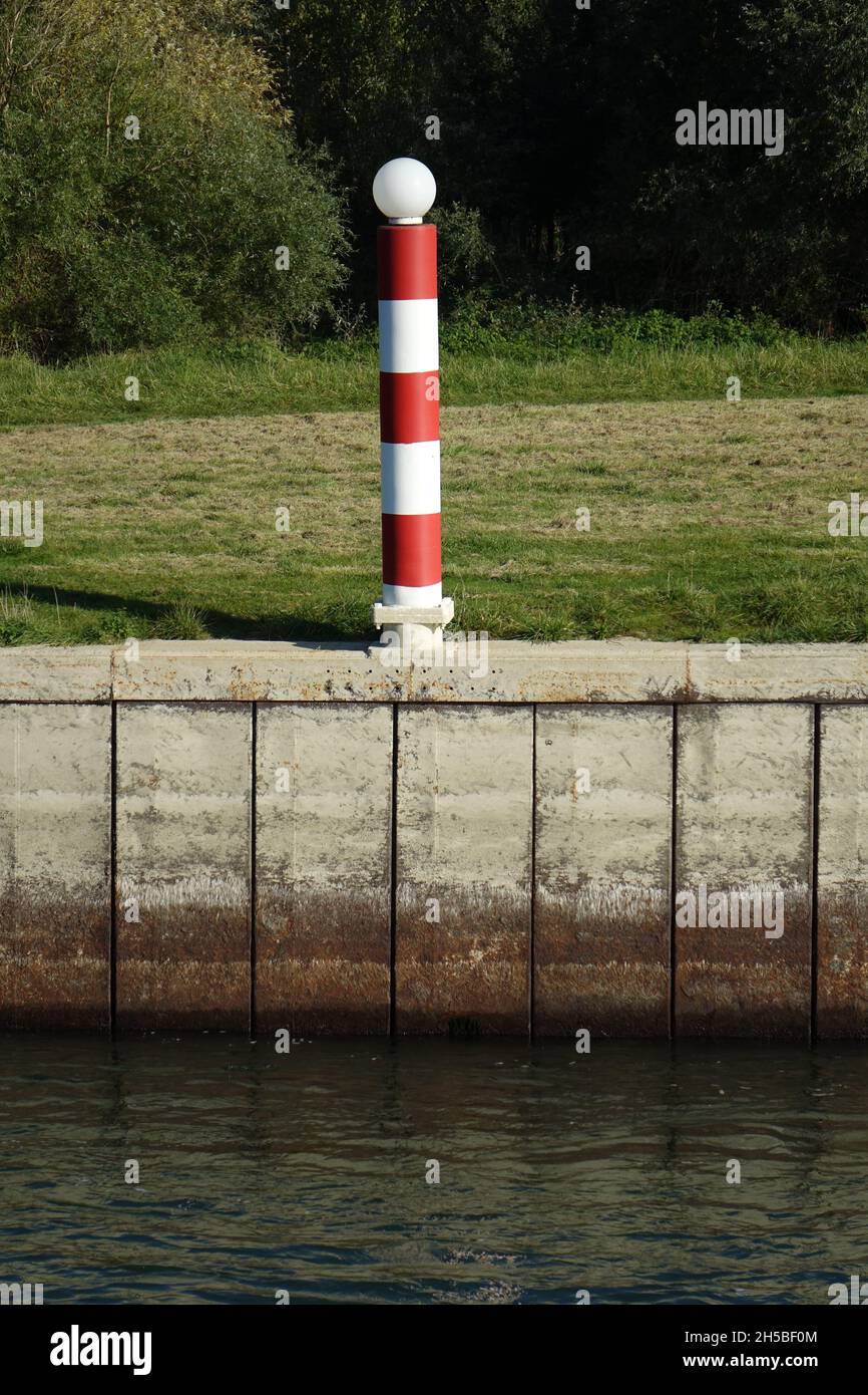 Oil terminal germany hi-res stock photography and images - Alamy