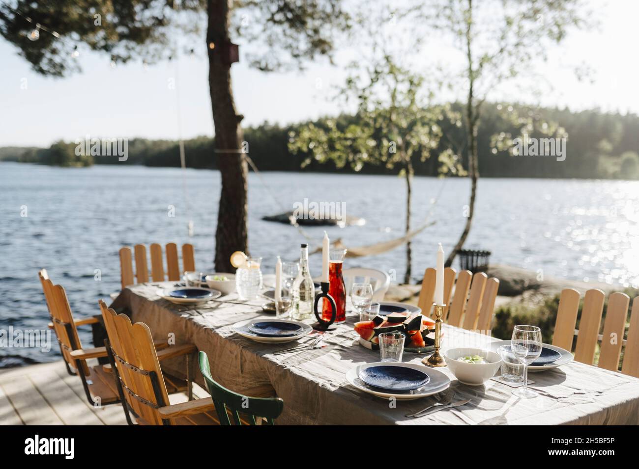 Natural dining hi-res stock photography and images - Alamy