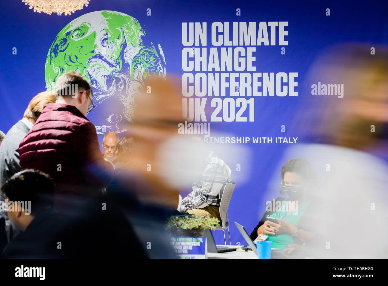 Cop26 logo hi-res stock photography and images - Alamy