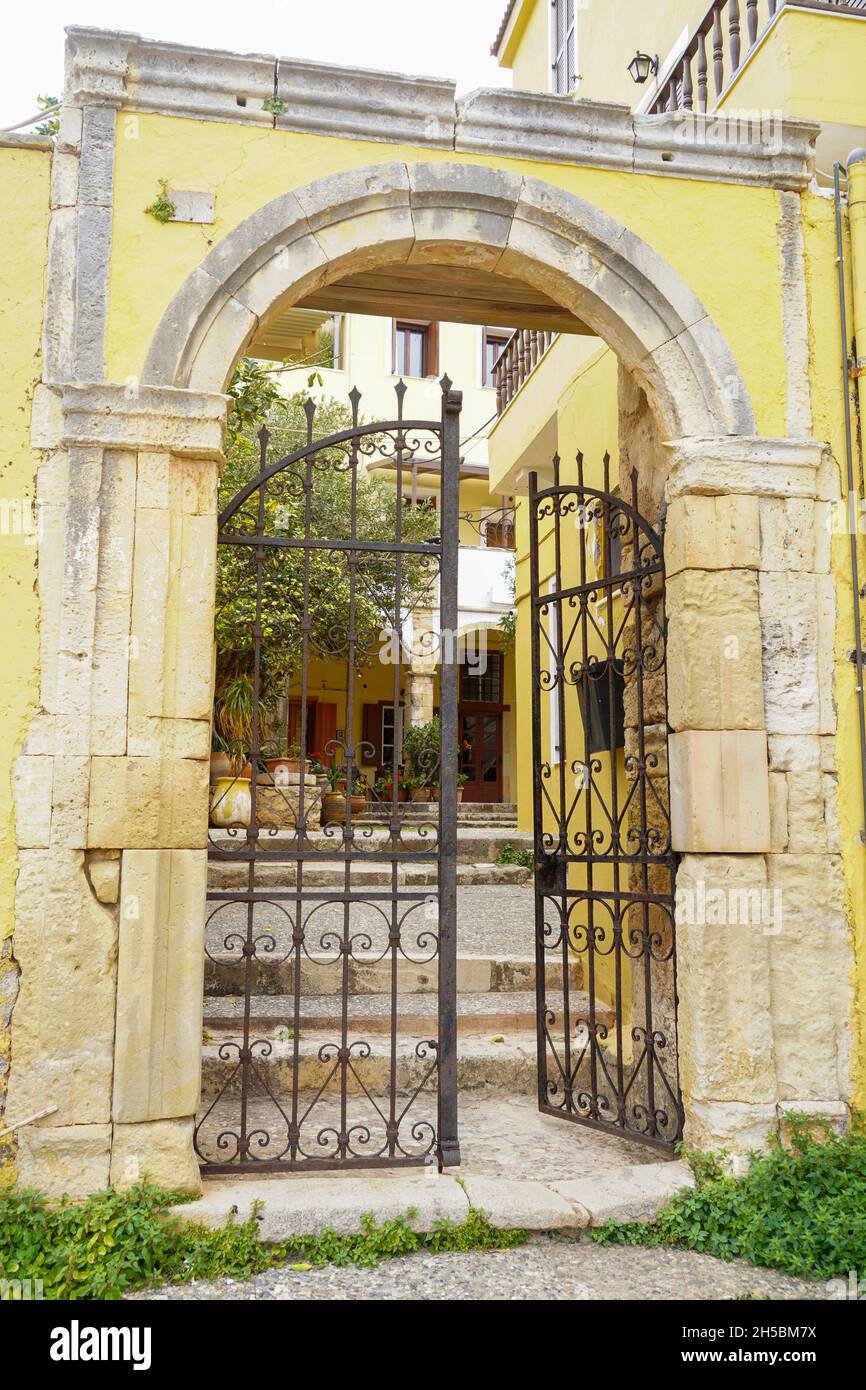 Scenic city crete hi-res stock photography and images - Alamy