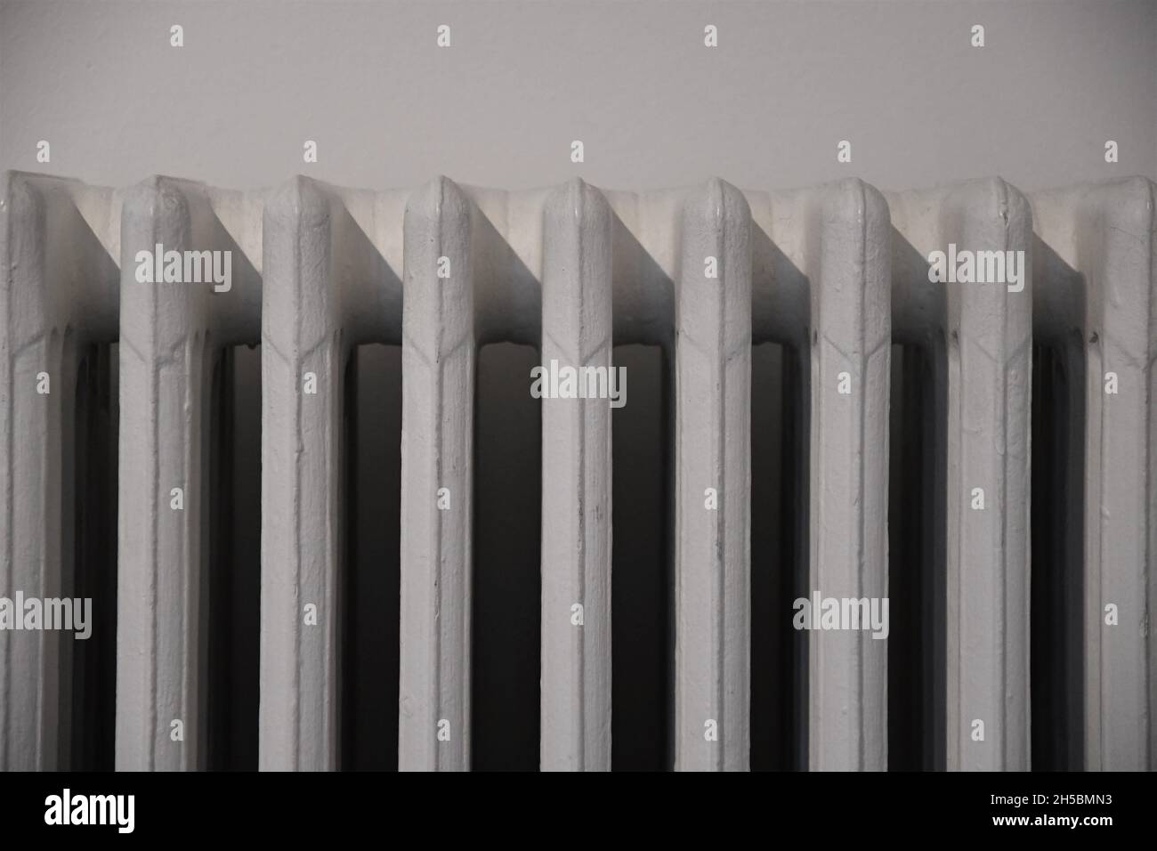 Radiator texture hi-res stock photography and images - Alamy