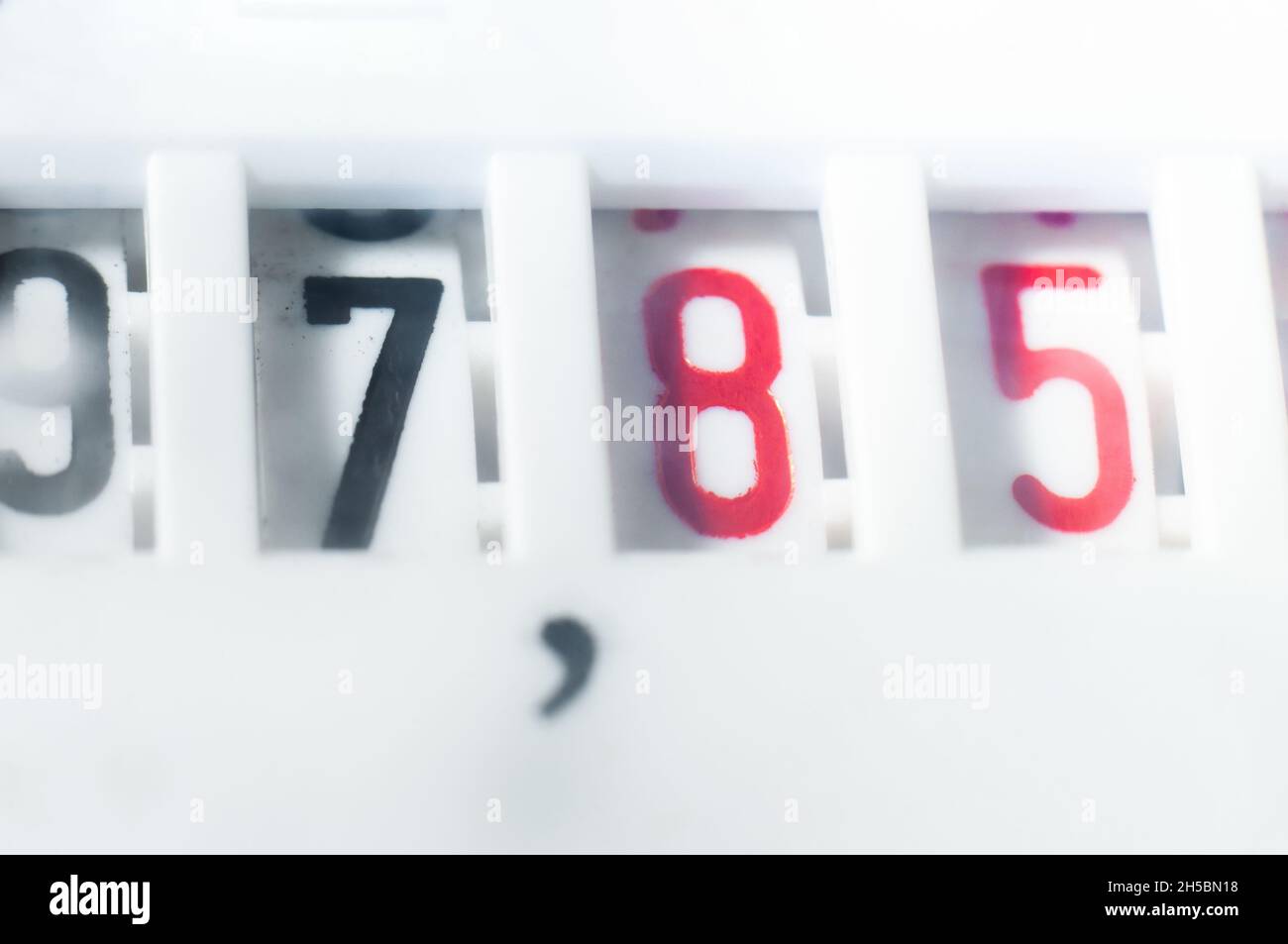 Metering of water volume hi-res stock photography and images - Alamy