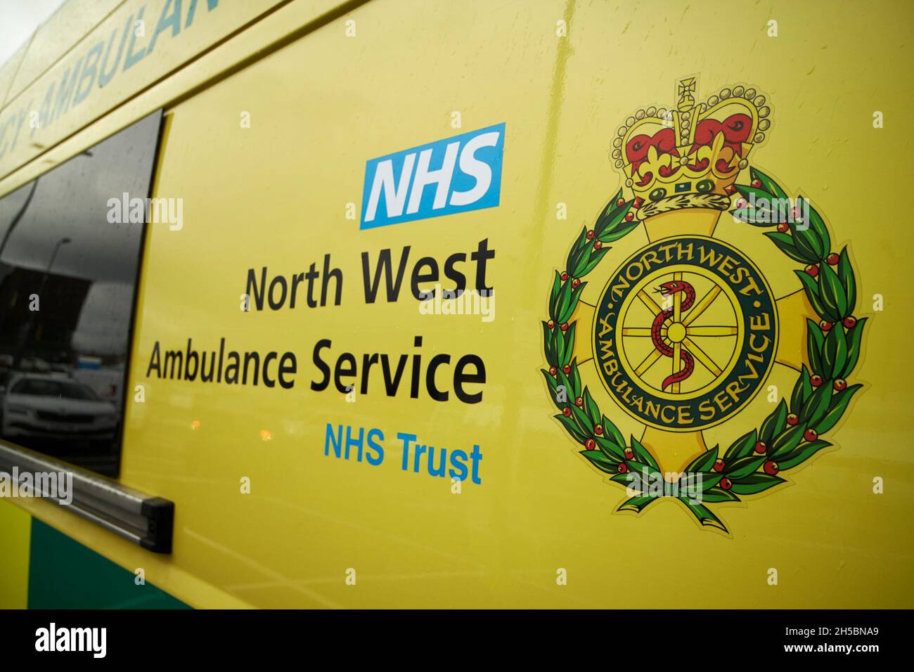 Nhs Ambulance Logo Patients To Benefit From New Ambulance Hubs And