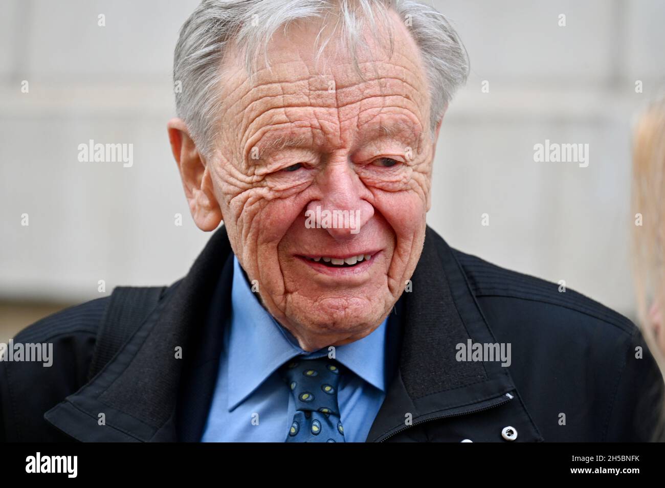 Dubs hi-res stock photography and images - Alamy