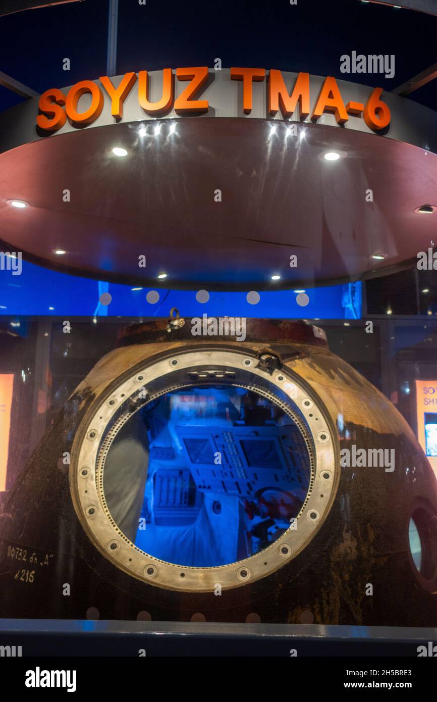 Intrepid Museum of air and space Manhattan NYC Stock Photo - Alamy