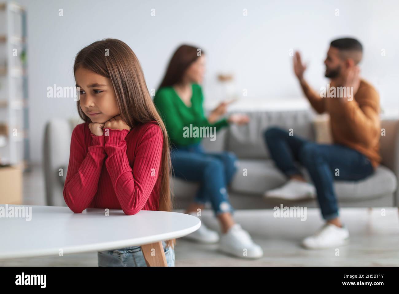 Parents fighting background hi-res stock photography and images - Alamy