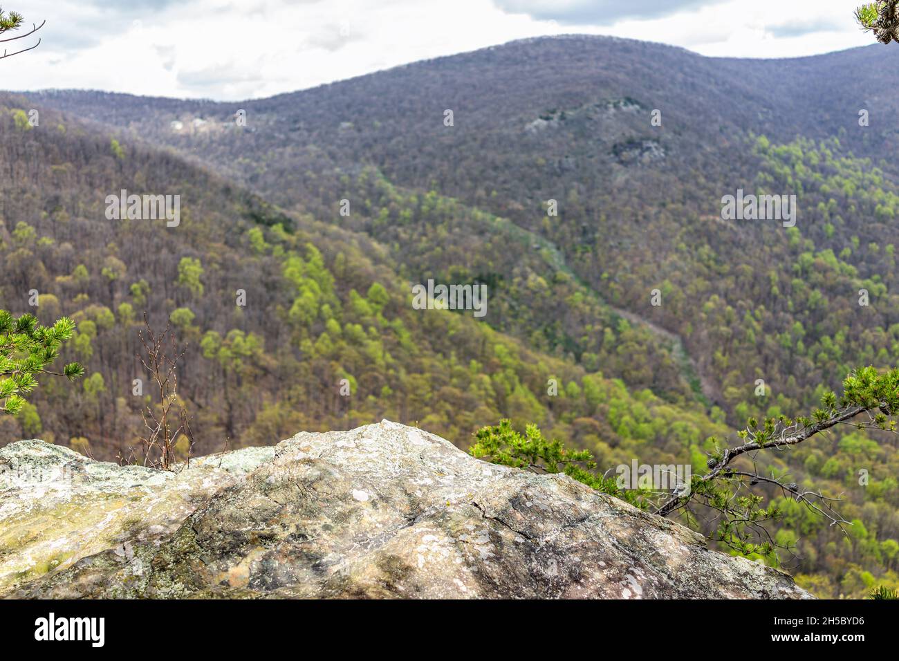 Turning rocks hi-res stock photography and images - Alamy