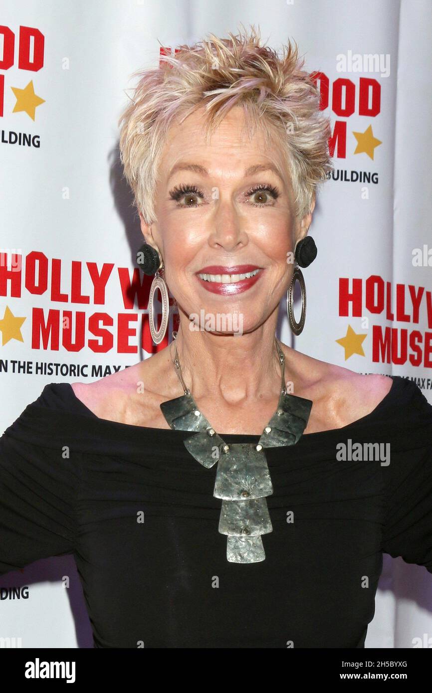 Los Angeles, CA. 4th Nov, 2021. Jan Daley at a public appearance for ...