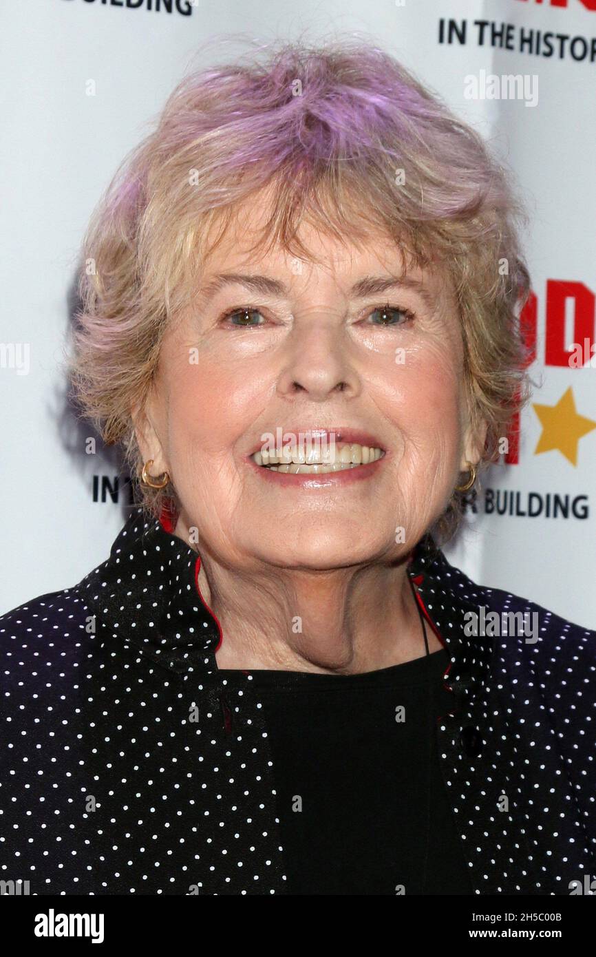 Los Angeles, CA. 4th Nov, 2021. Linda Hope at a public appearance for ...