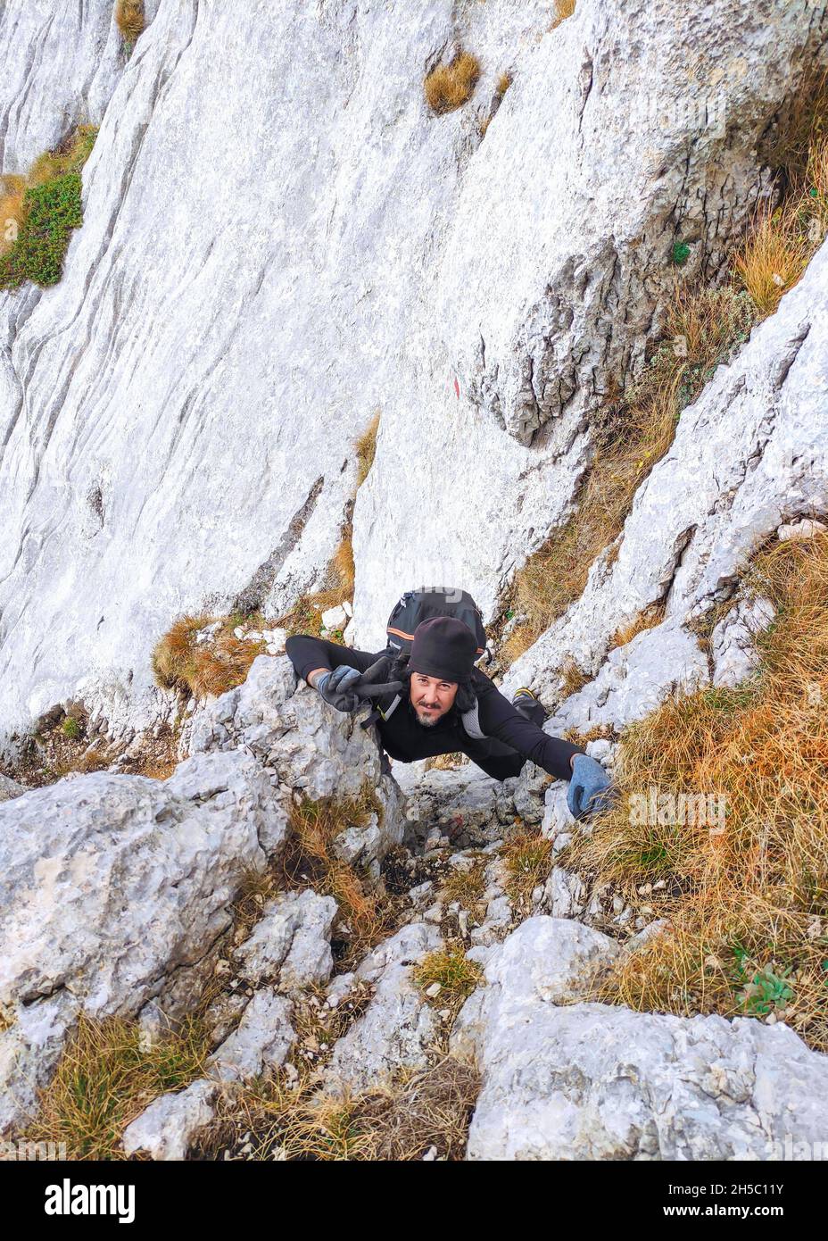 Monte Velino (Italy) - The beautiful landscape summit of Mount Velino ...