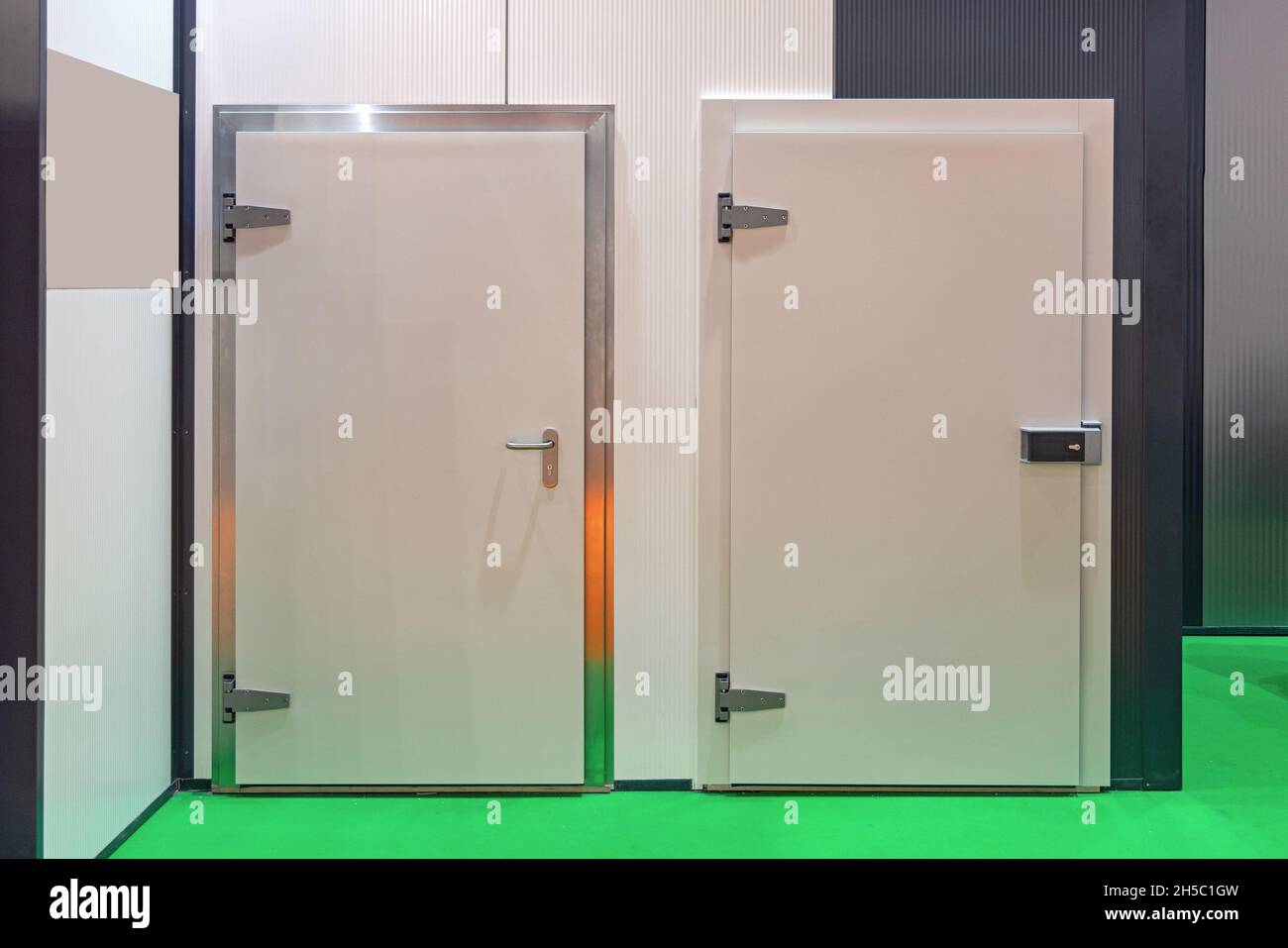Refrigerator Cold Storage Room Insulated Doors Stock Photo - Alamy
