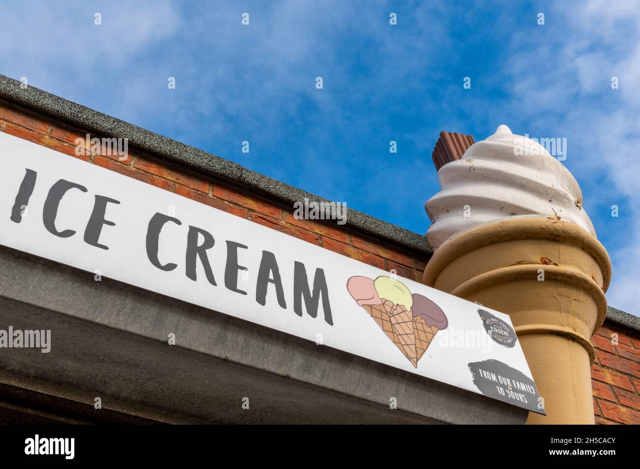 Ice Cream Signage High Resolution Stock Photography and Images - Alamy