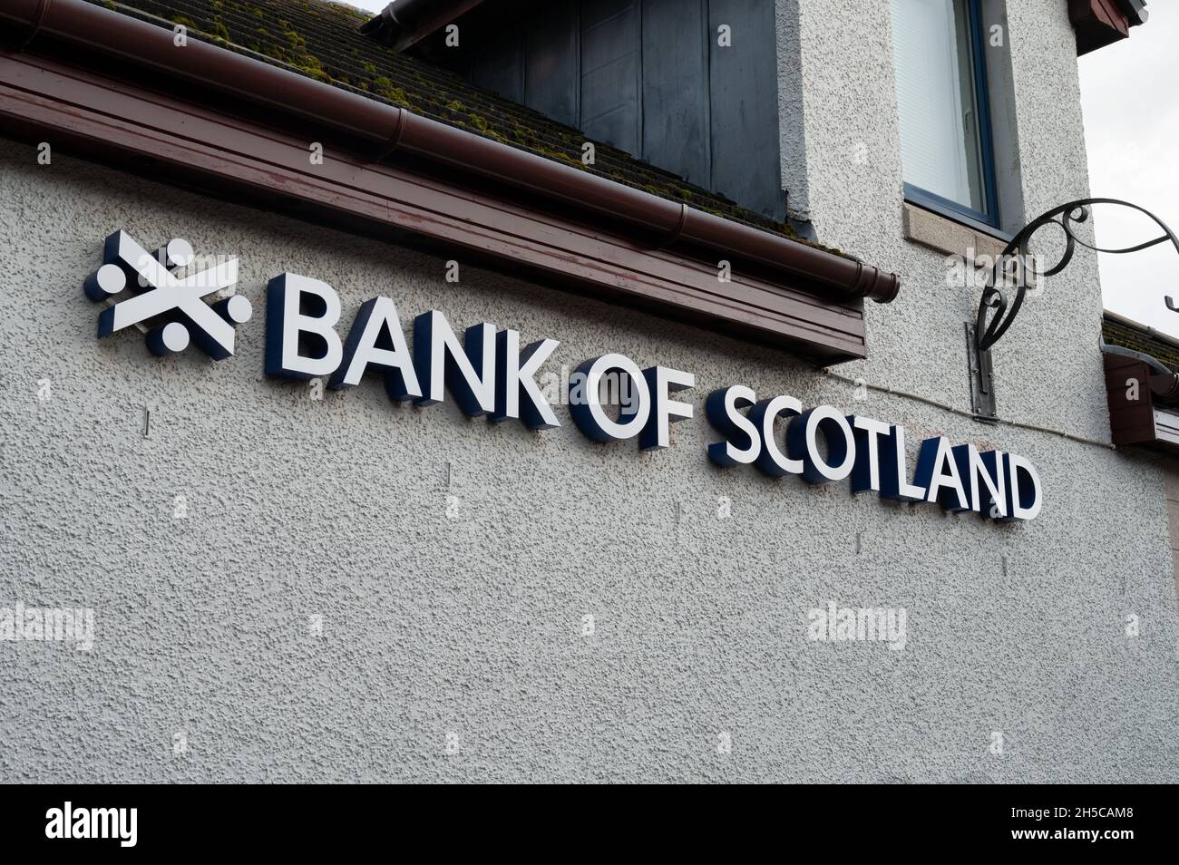 Signboard of bank hi-res stock photography and images - Alamy