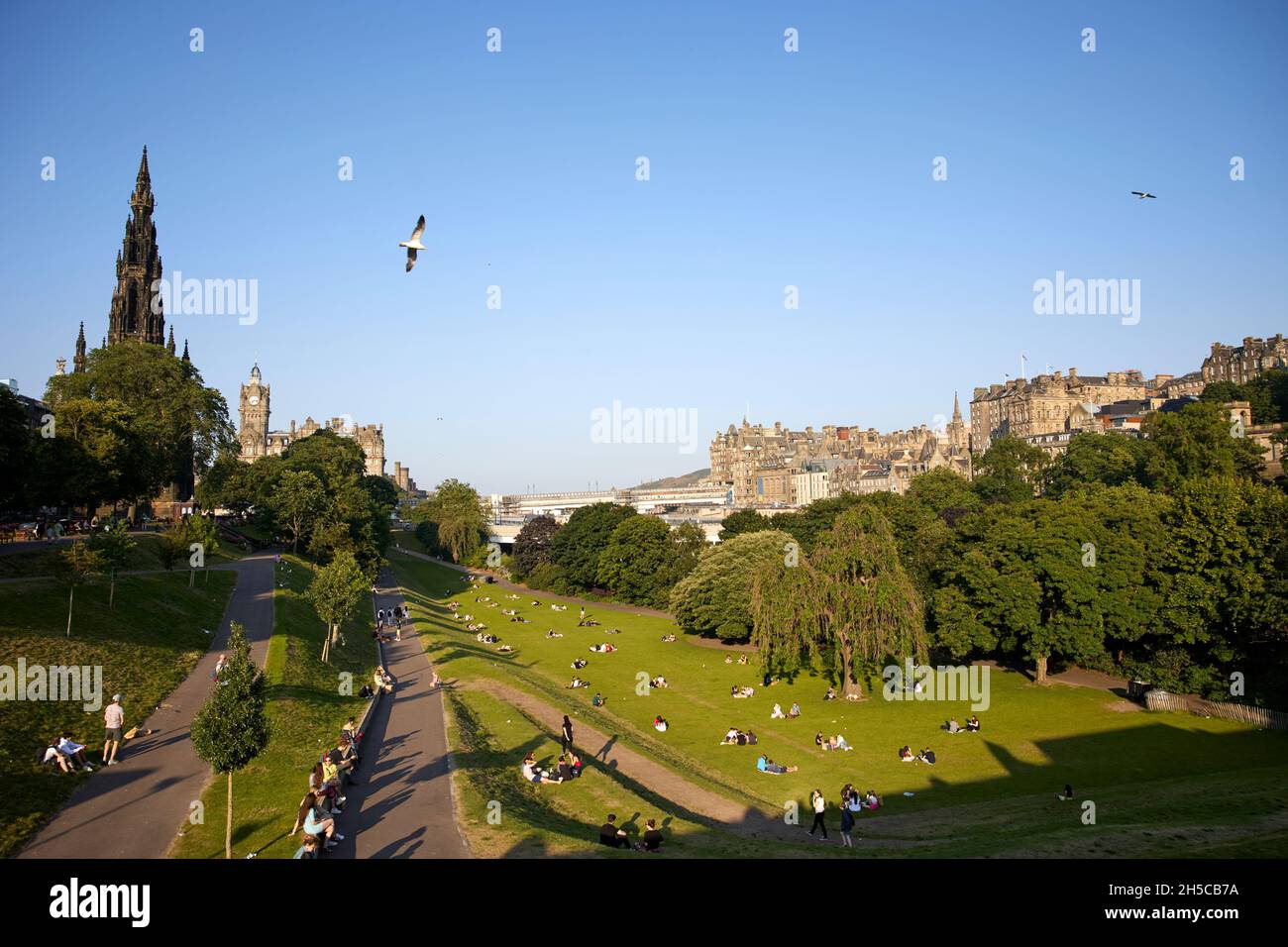 Princess street gardens hi-res stock photography and images - Alamy