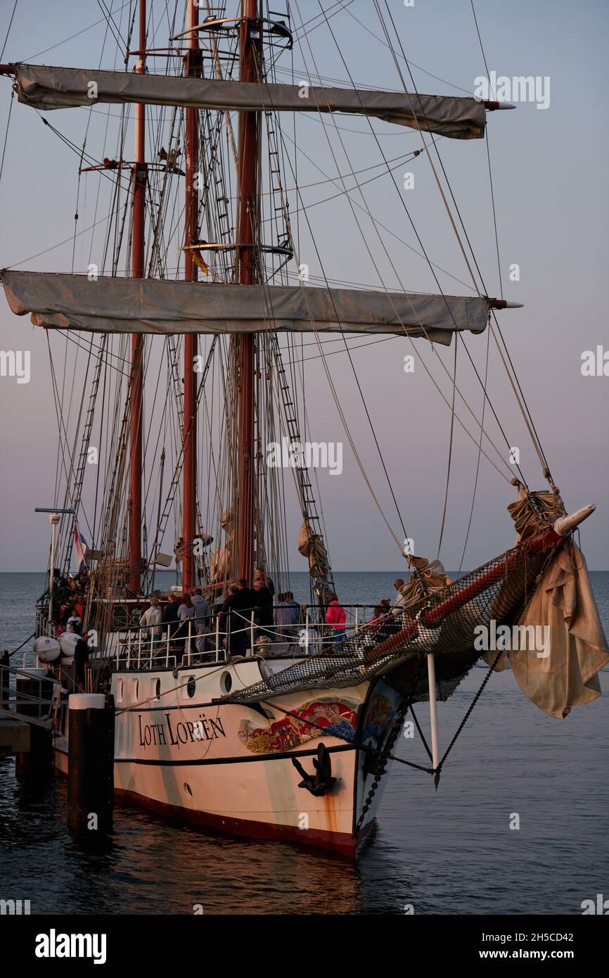 The Loth Lorien High Resolution Stock Photography and Images - Alamy