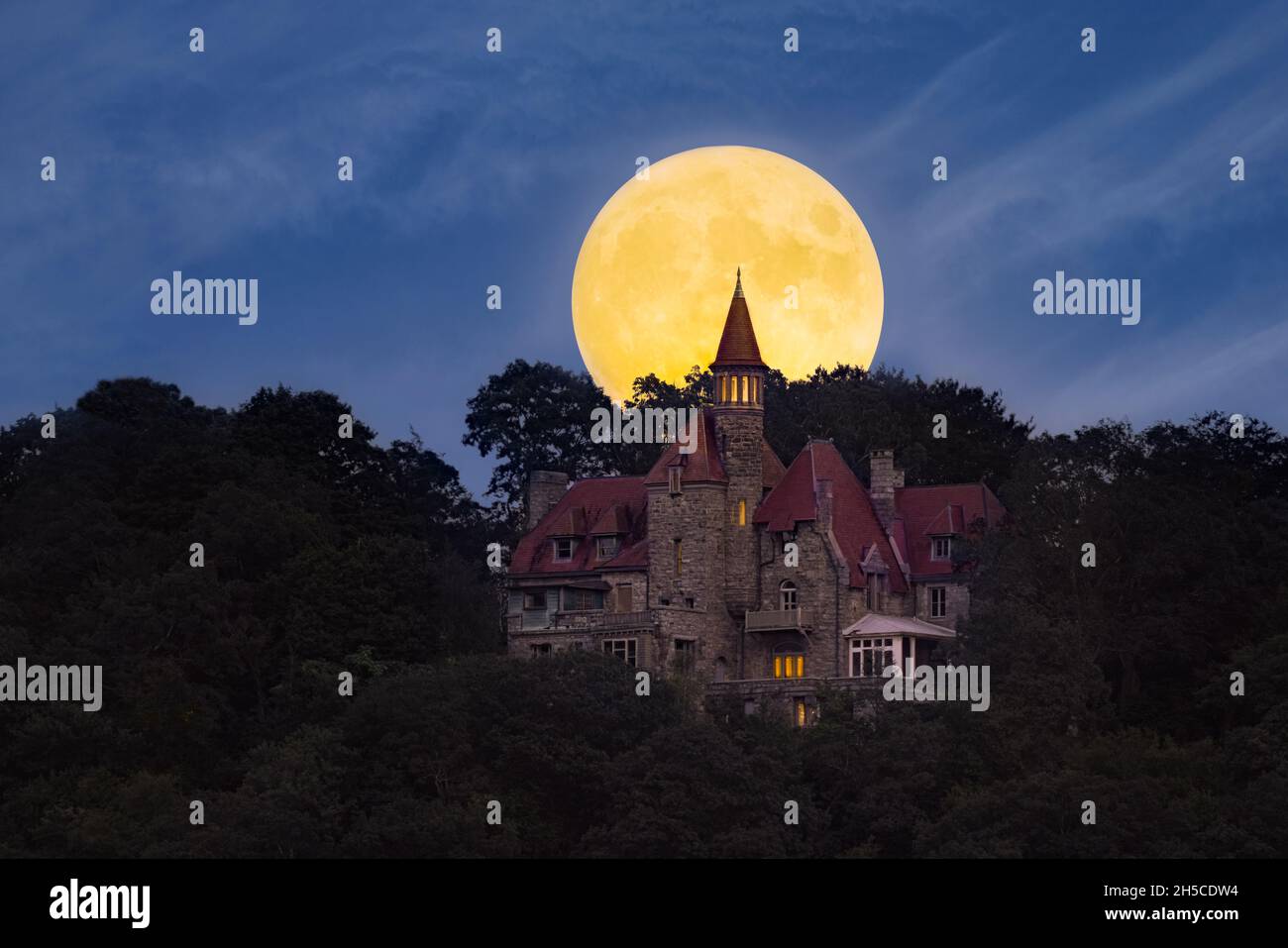 Harvest Moon At Castle Rock - View to the Osborne Castle along witht ...