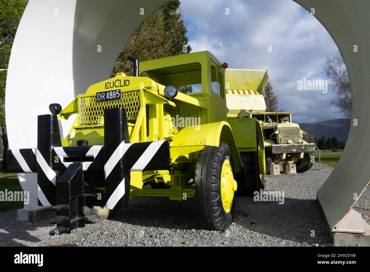 Euclid Heavy Equipment