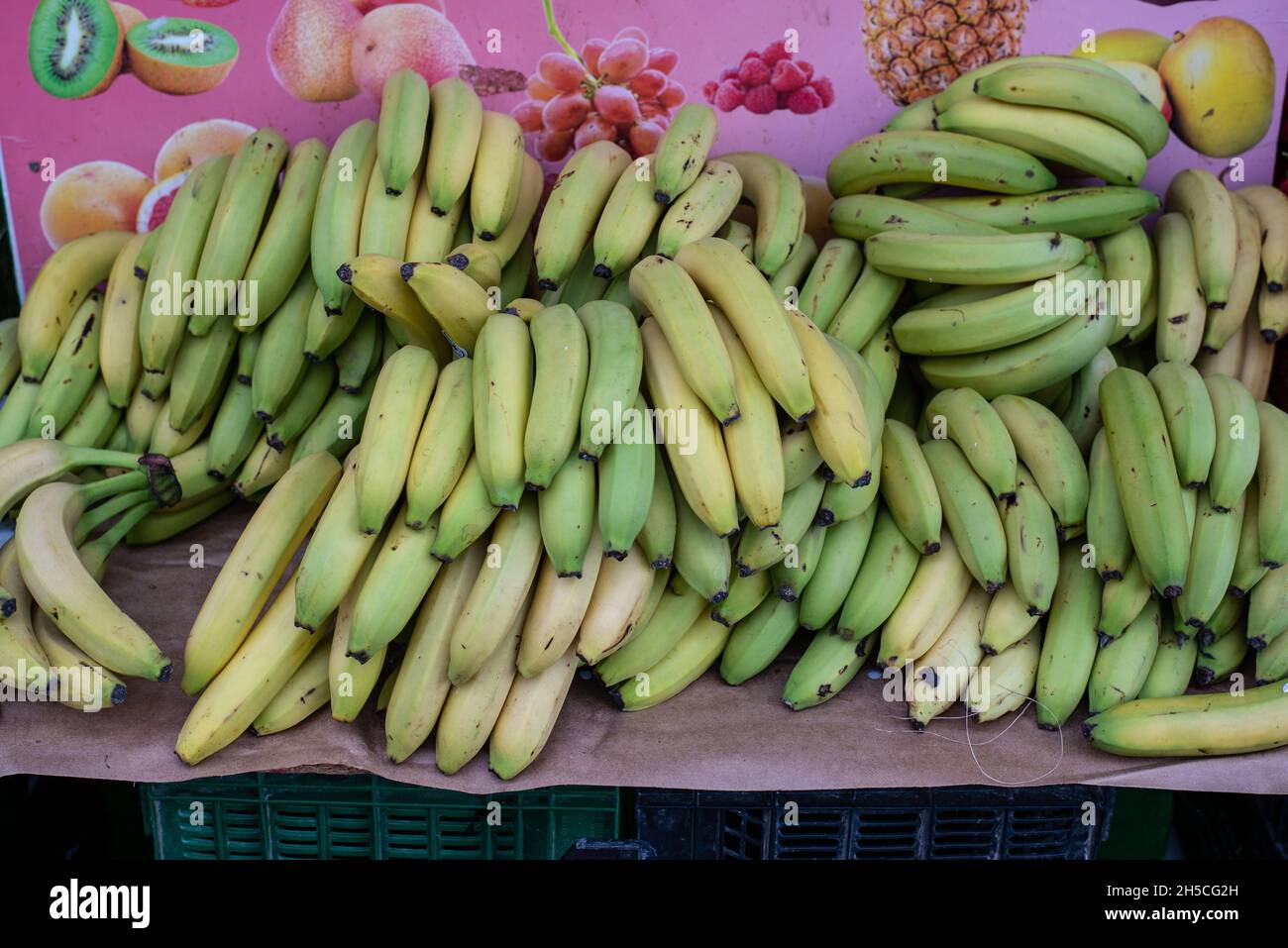 Fresh organic banana stand Stock Photo - Alamy