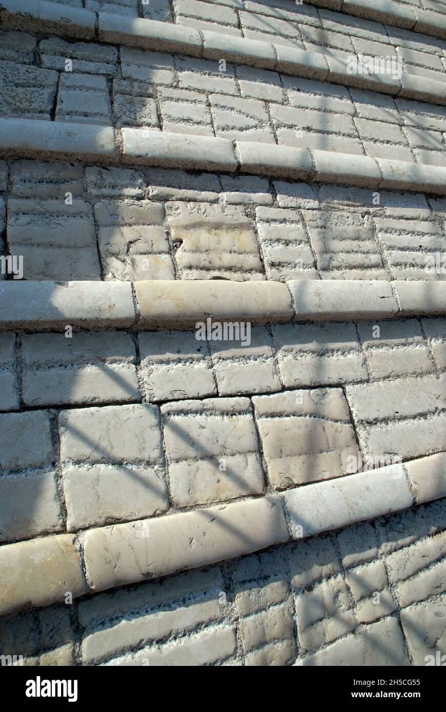 Worn steps of The Old Bridge, River Neretva, Mostar, Bosnia and ...