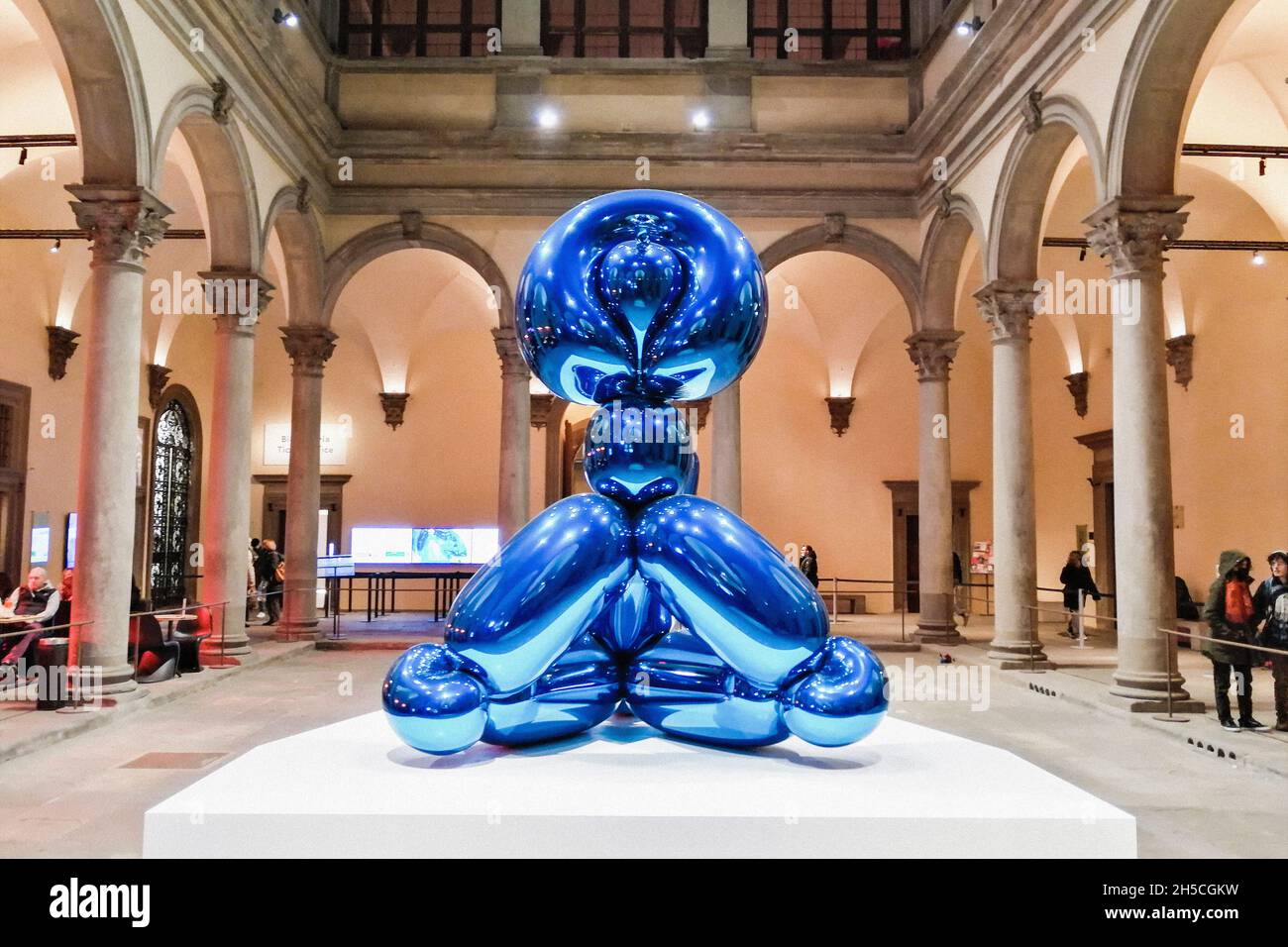 Italy, Florence, Jeff Koons exhibition Stock Photo - Alamy