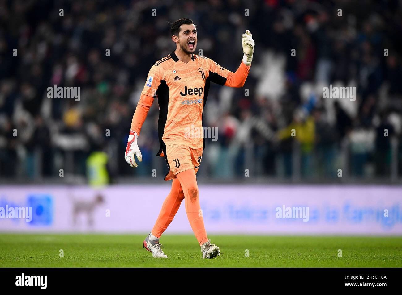 Turin, Italy. 06 November 2021. Mattia Perin of Juventus FC reacts ...
