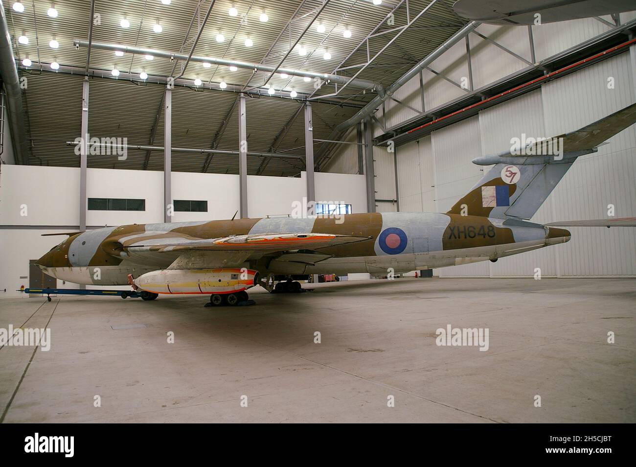 Raf xh648 hi-res stock photography and images - Alamy