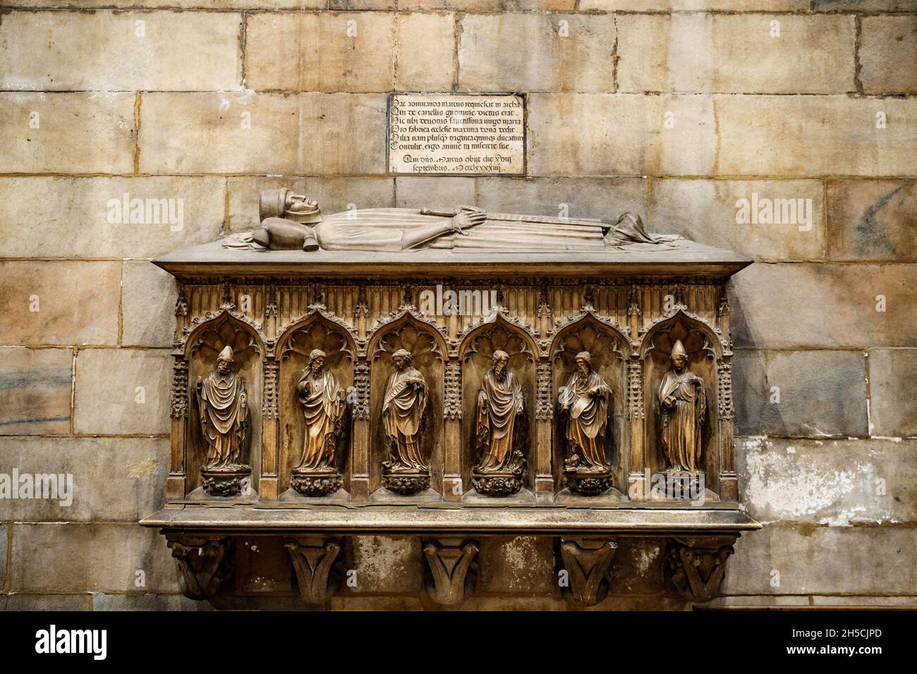 Stone headstone in the Duomo. Milan, Italy Stock Photo - Alamy