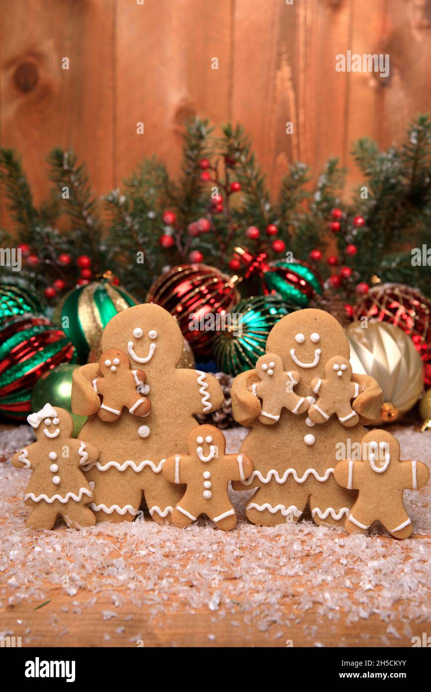 Gingerbread Family of 6 kids on Holiday Christmas Background Stock ...