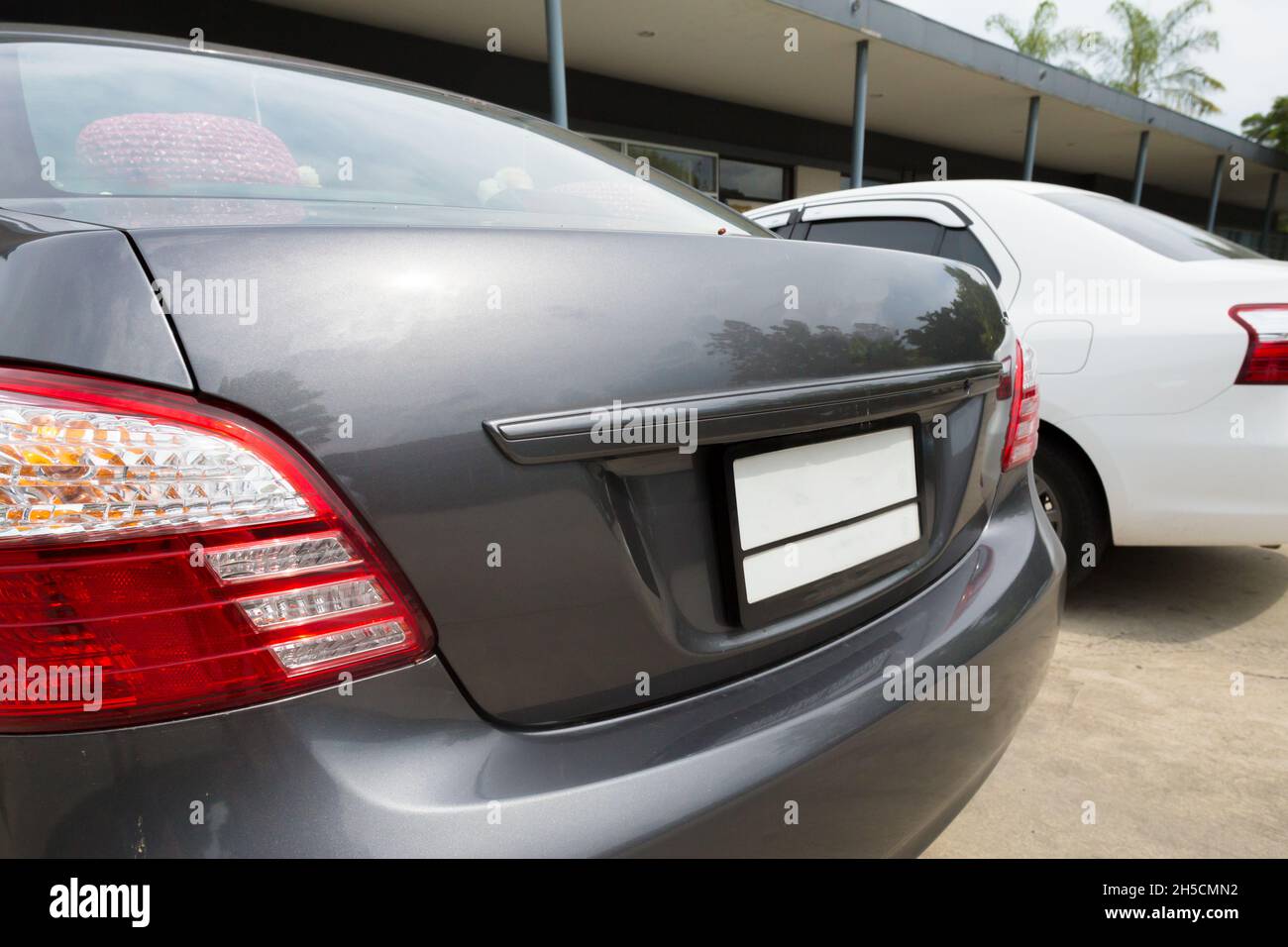 Car parking road moving cars hi-res stock photography and images - Alamy