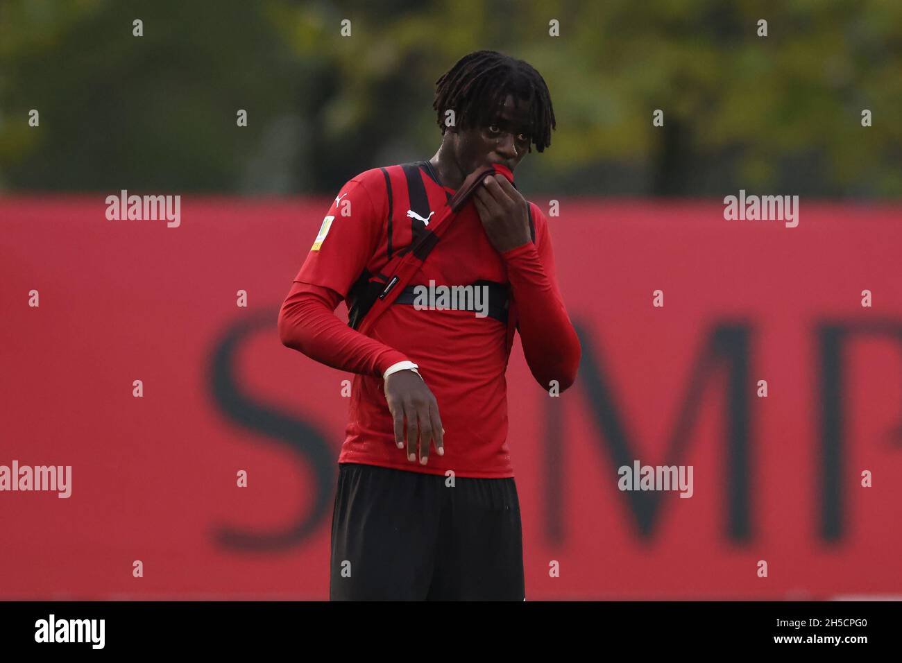 Nsiala hi-res stock photography and images - Alamy