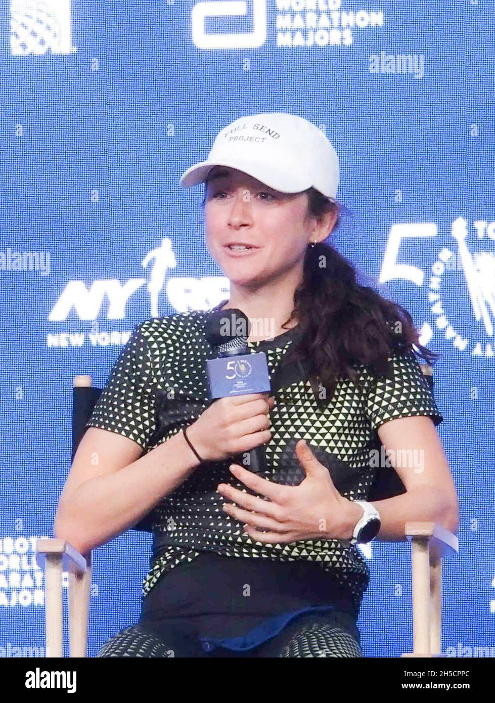 New York, New York, USA. 7th Nov, 2021. 1st place Peres Jepchirchir (KE), 2nd place Viola ...