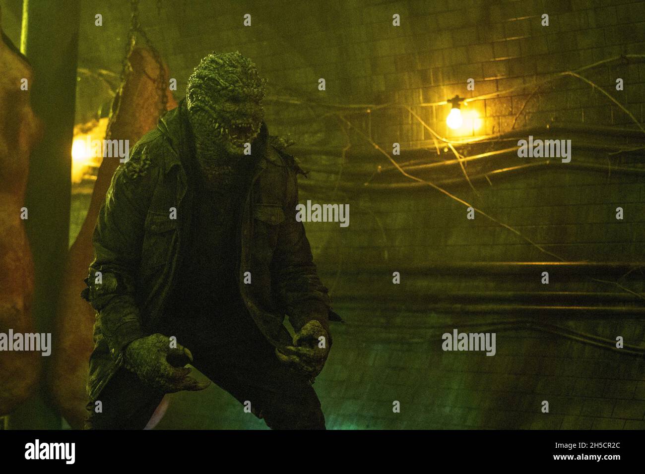 BATWOMAN, Heidi Ben as Killer Croc, Loose Tooth', (Season 3, ep. 302 ...