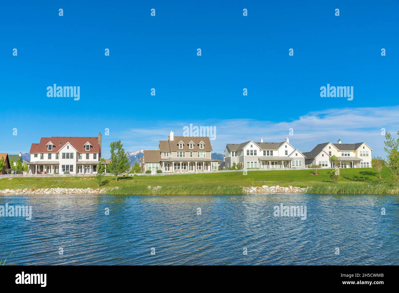 Oquirrh Lake waterfront at Daybreak, Utah residential area Stock Photo ...