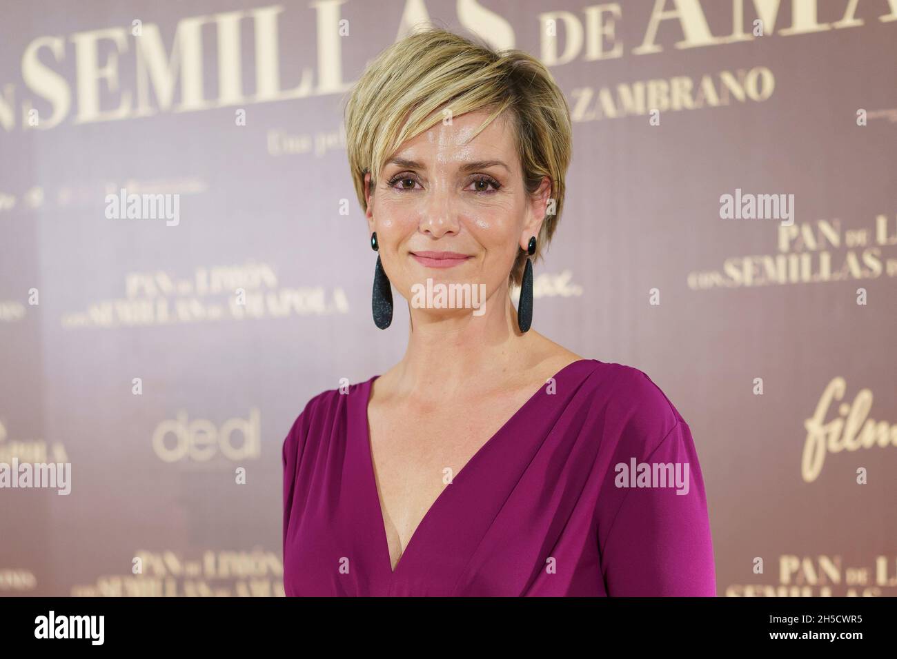 Eva Martín poses during the photocall for the premiere of the film 'Pan de limon con semilla de ...