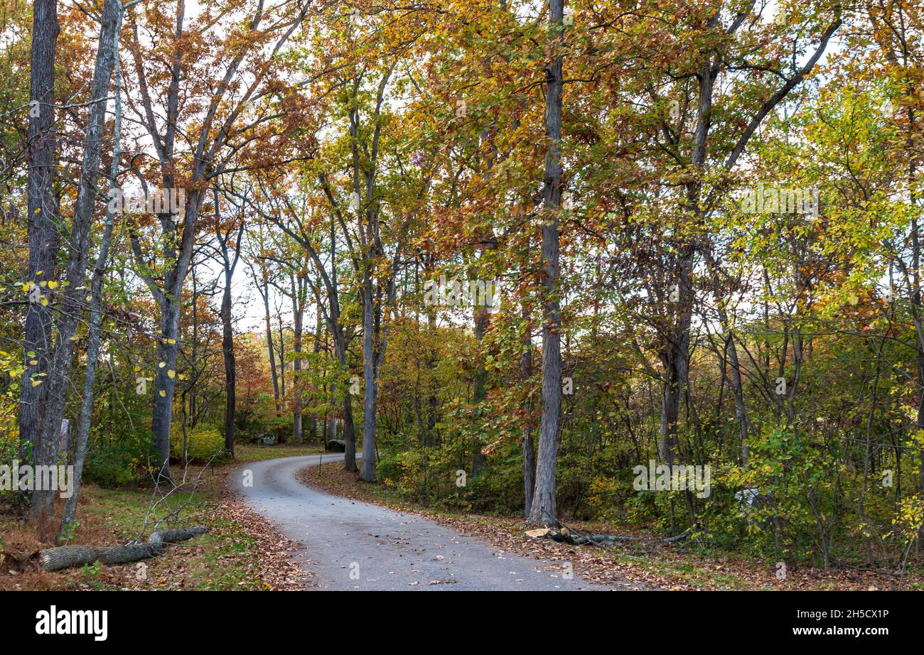 Fall foliage at gettysburg civil war battlefield hi-res stock ...