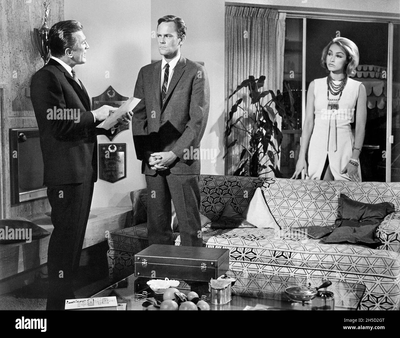 Kirk Douglas, Dick Sargent, Julie Newmar, on-set of the Film, "For Love ...