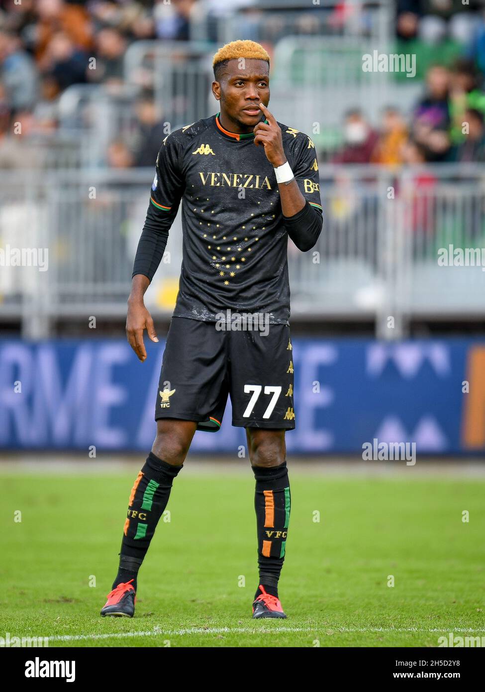 David okereke portrait hi-res stock photography and images - Alamy