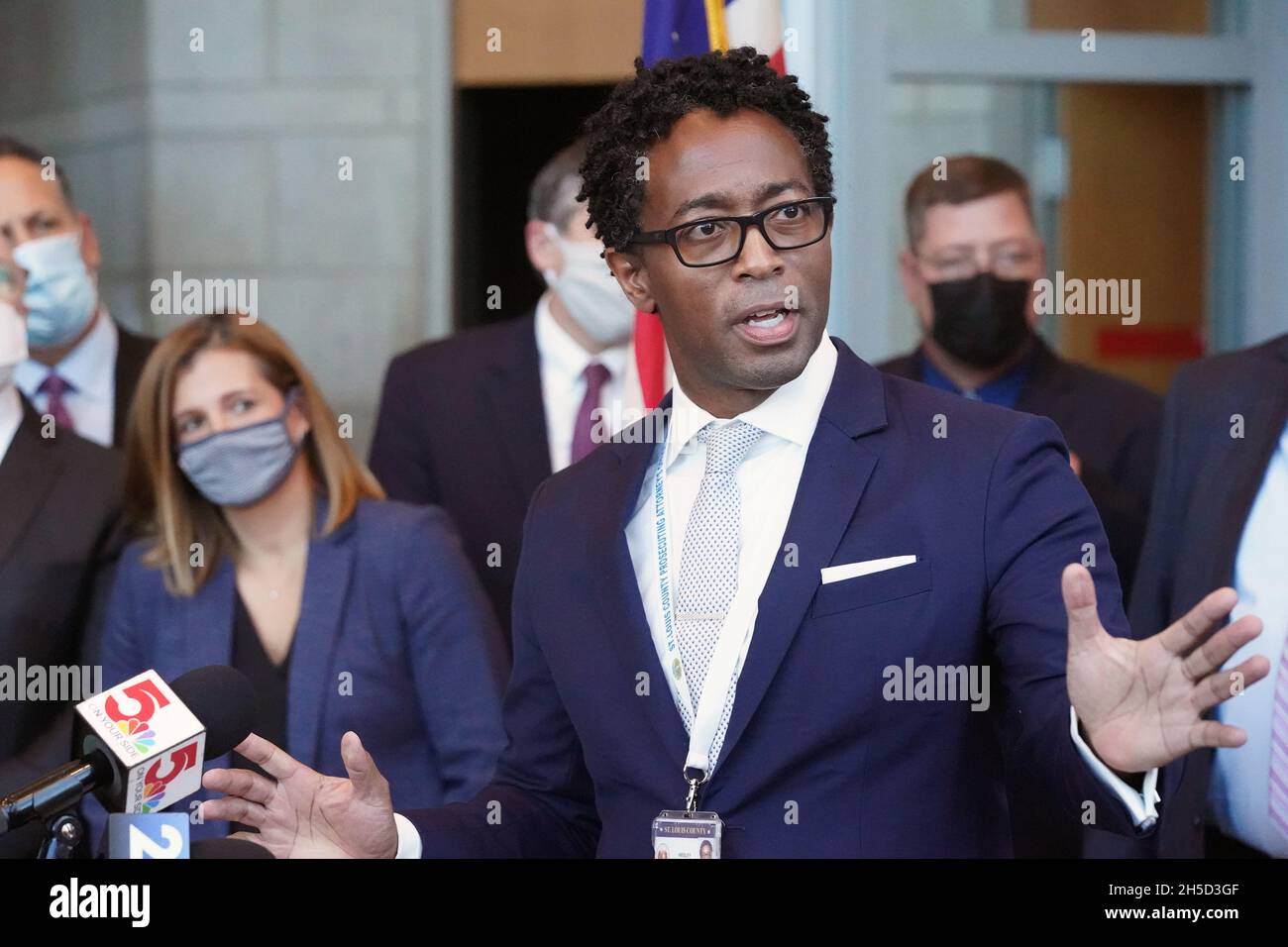 Clayton, United States. 08th Nov, 2021. St. Louis County Prosecuting ...