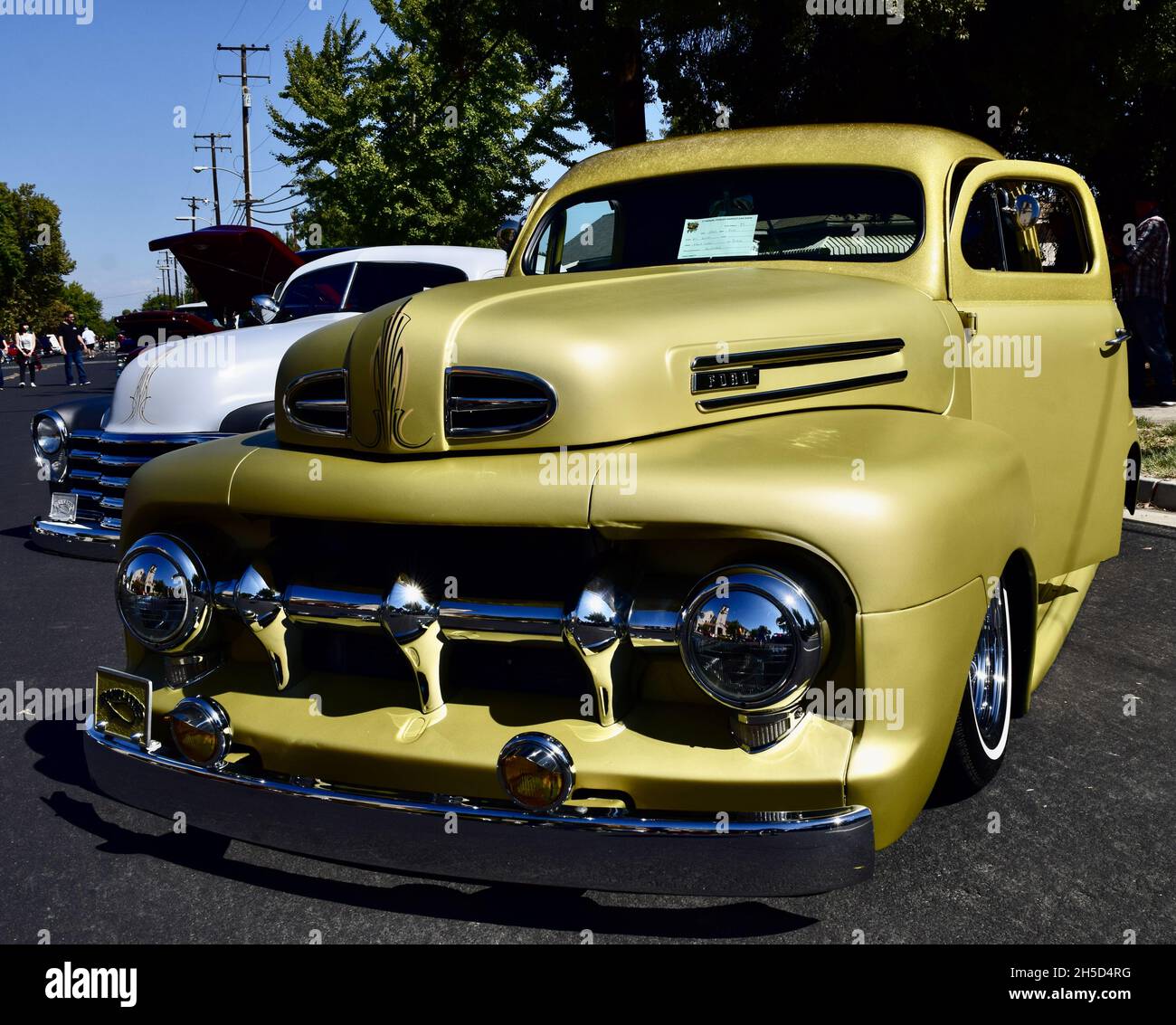 Gold custom designed hi-res stock photography and images - Alamy