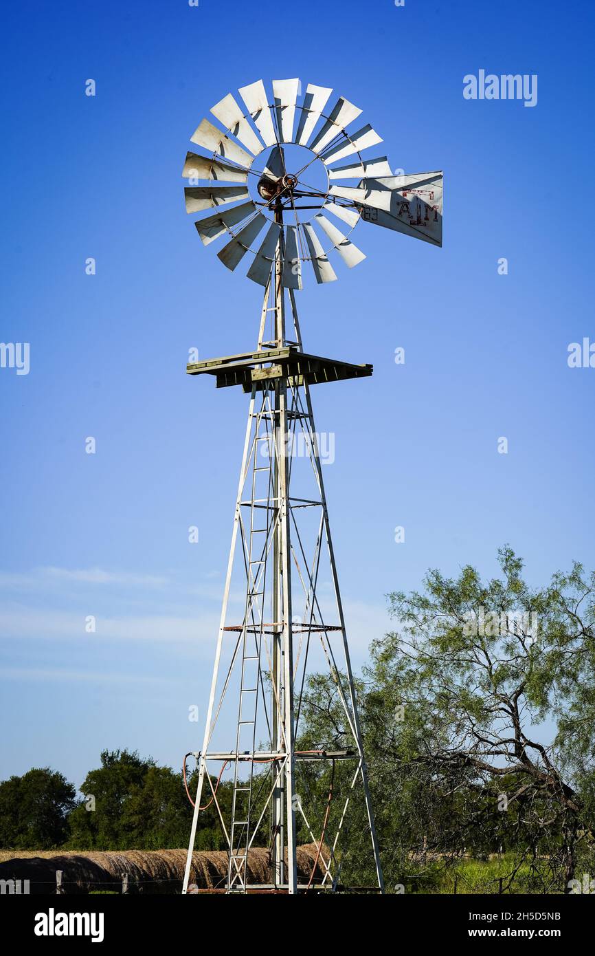 Barn in texas hi-res stock photography and images - Alamy