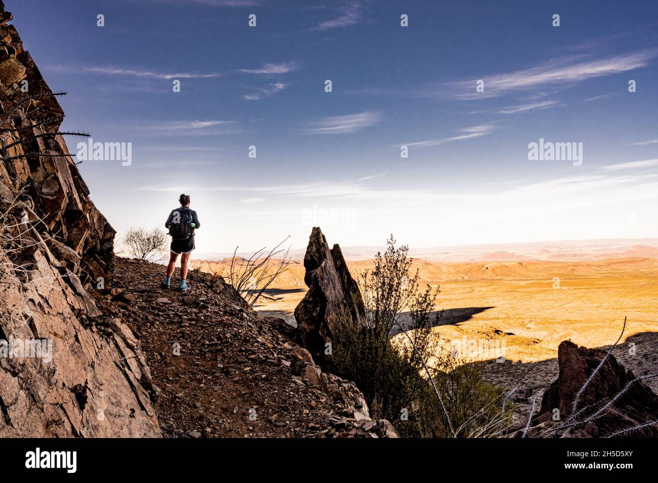 Cliffside walks hi-res stock photography and images - Alamy