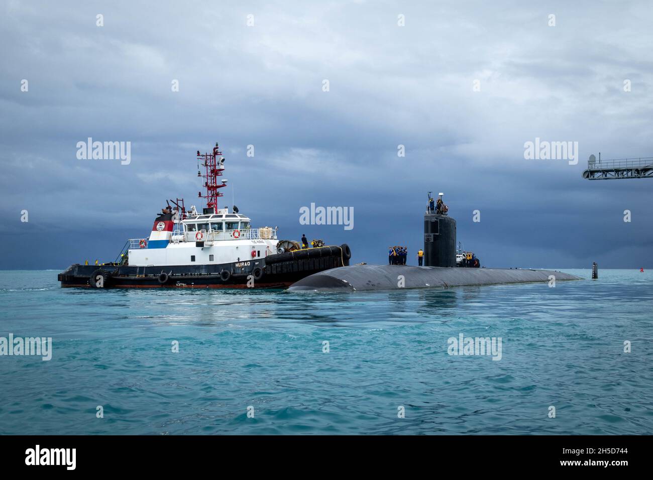 SAIPAN (Oct. 23, 2021) The Los Angeles-class fast attack submarine USS ...