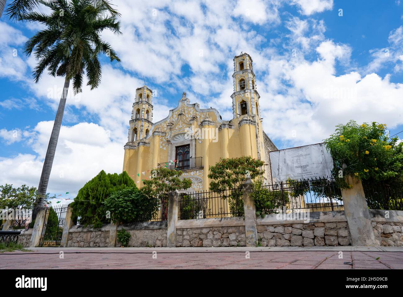 San Cristobal Church in Merida, Yucatan, Mexico Stock Photo - Alamy