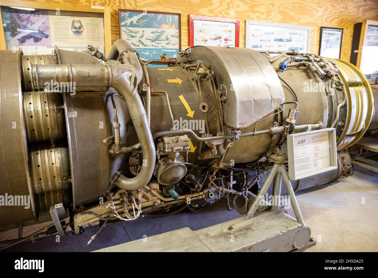 Old aircraft engine displayed in a museum Stock Photo - Alamy