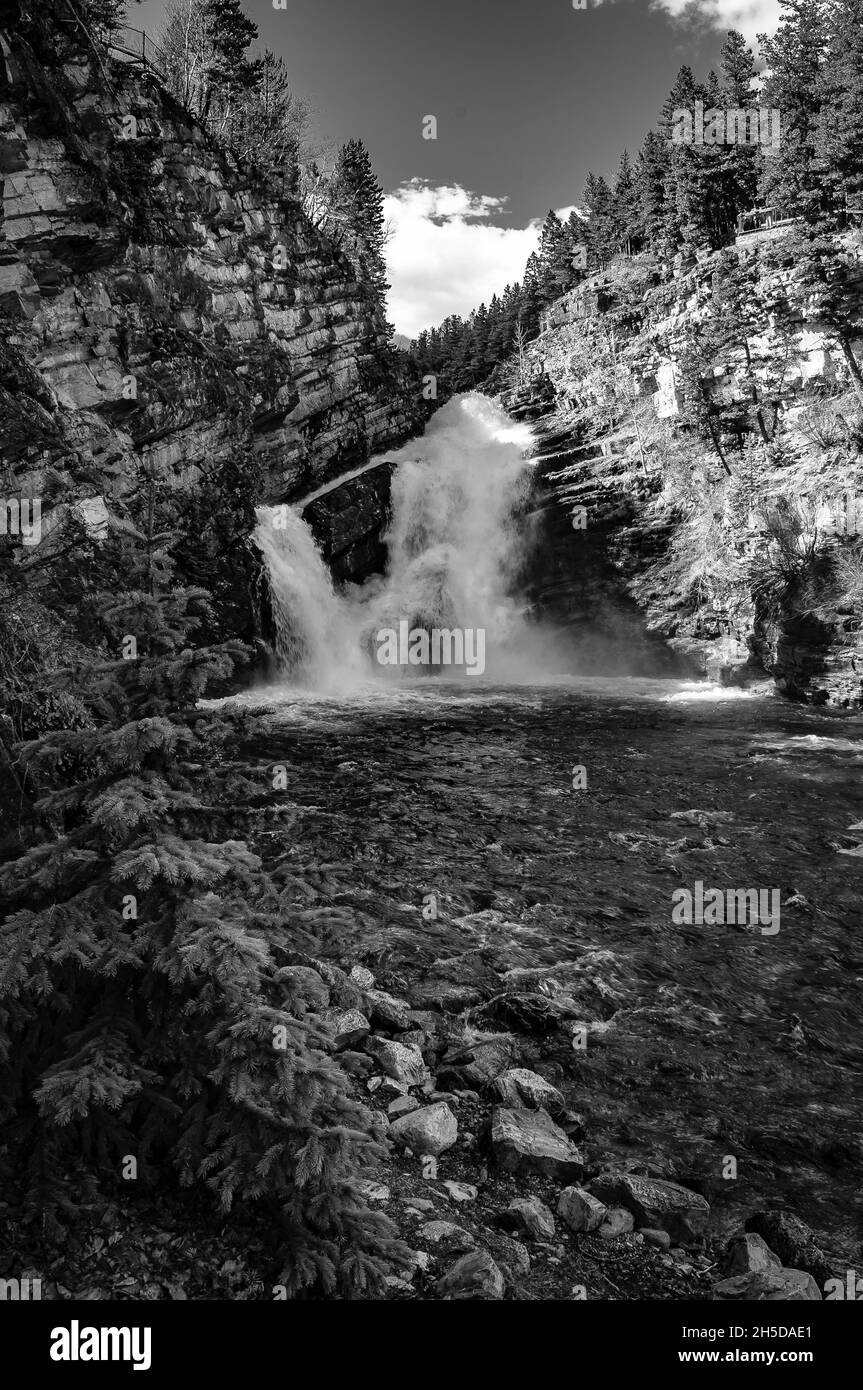 Cameron river falls hi-res stock photography and images - Alamy