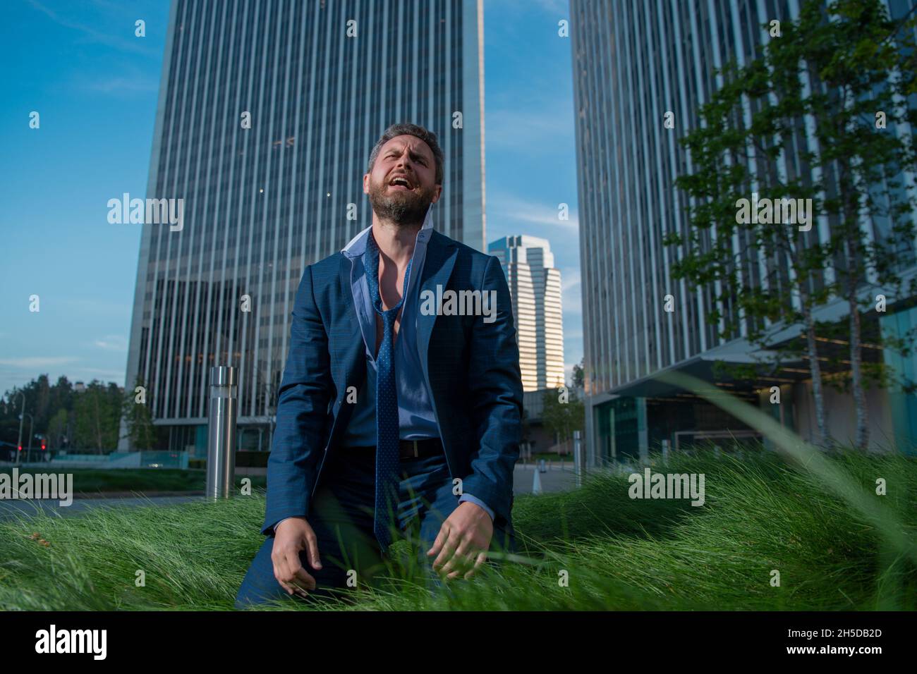 Man In Suit Crying High Resolution Stock Photography and Images - Alamy