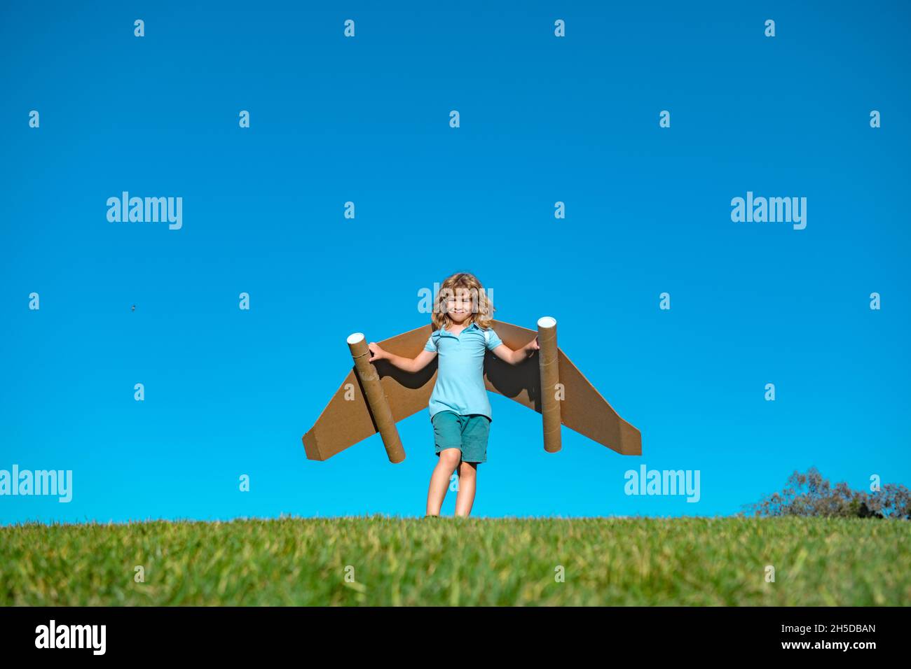 Startup jetpack hi-res stock photography and images - Alamy